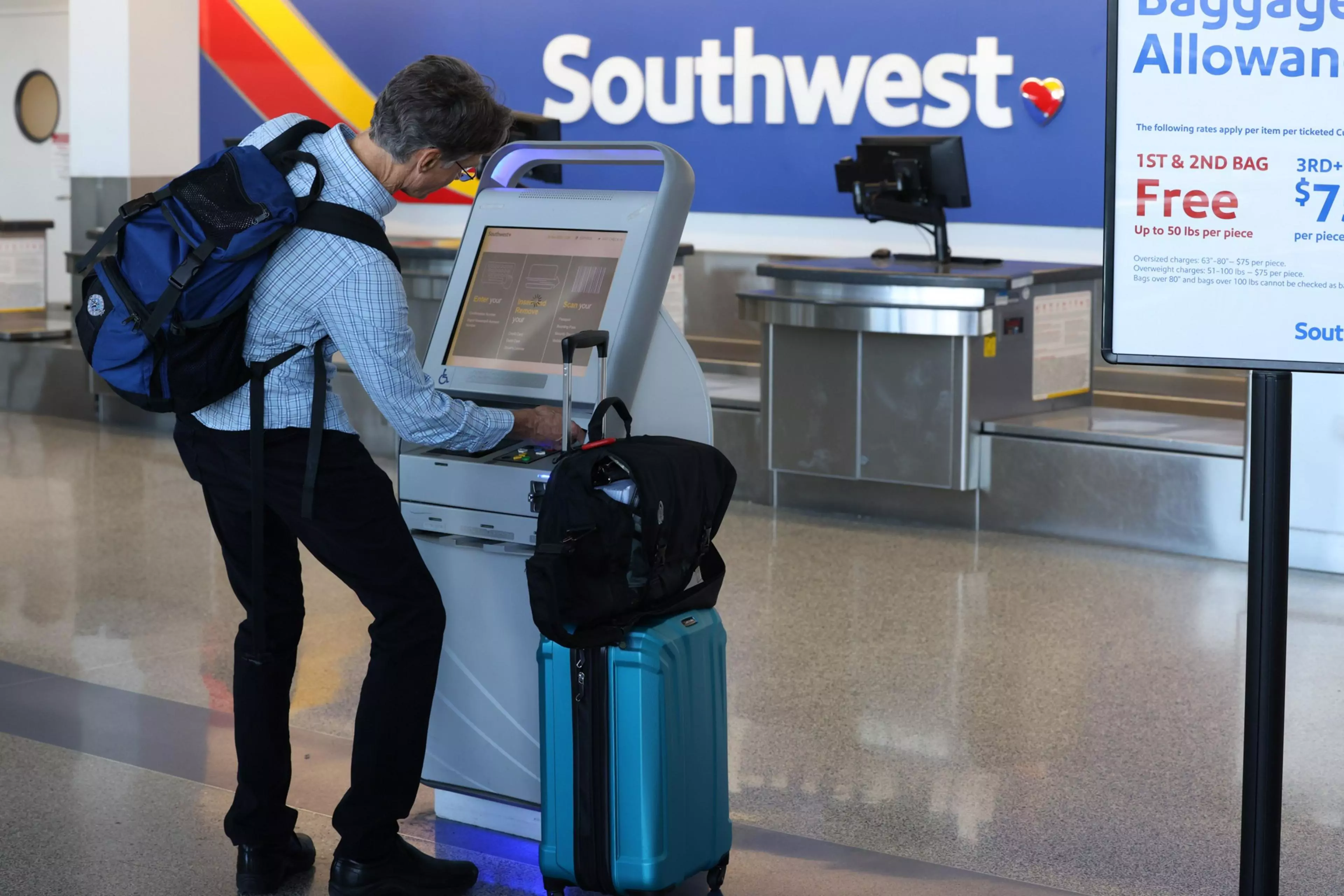 Southwest Airlines resumes popular SFO flights to Chicago, Dallas