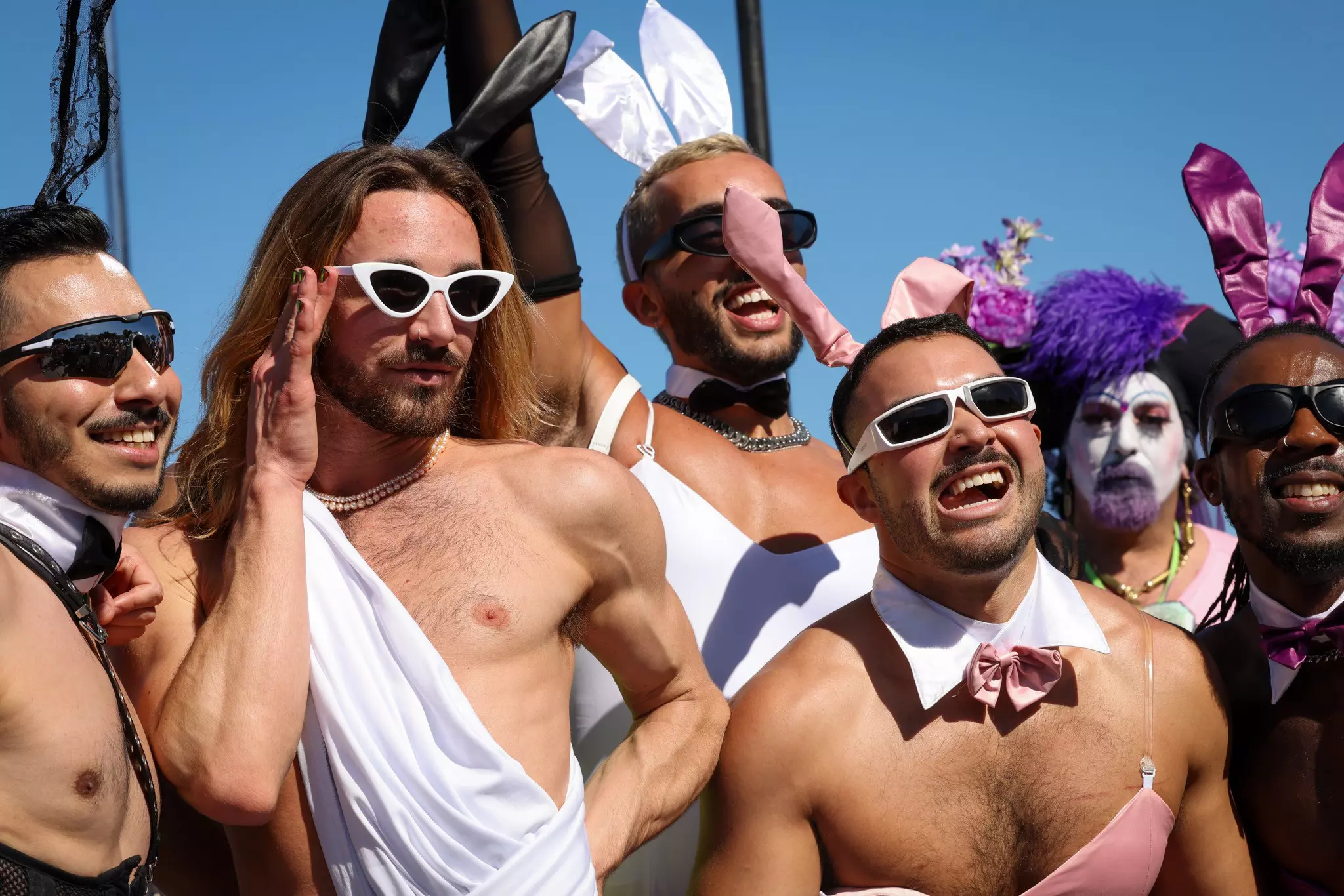 Drag queen-led Easter attracts 10K attendees to crown Foxy Mary and ...