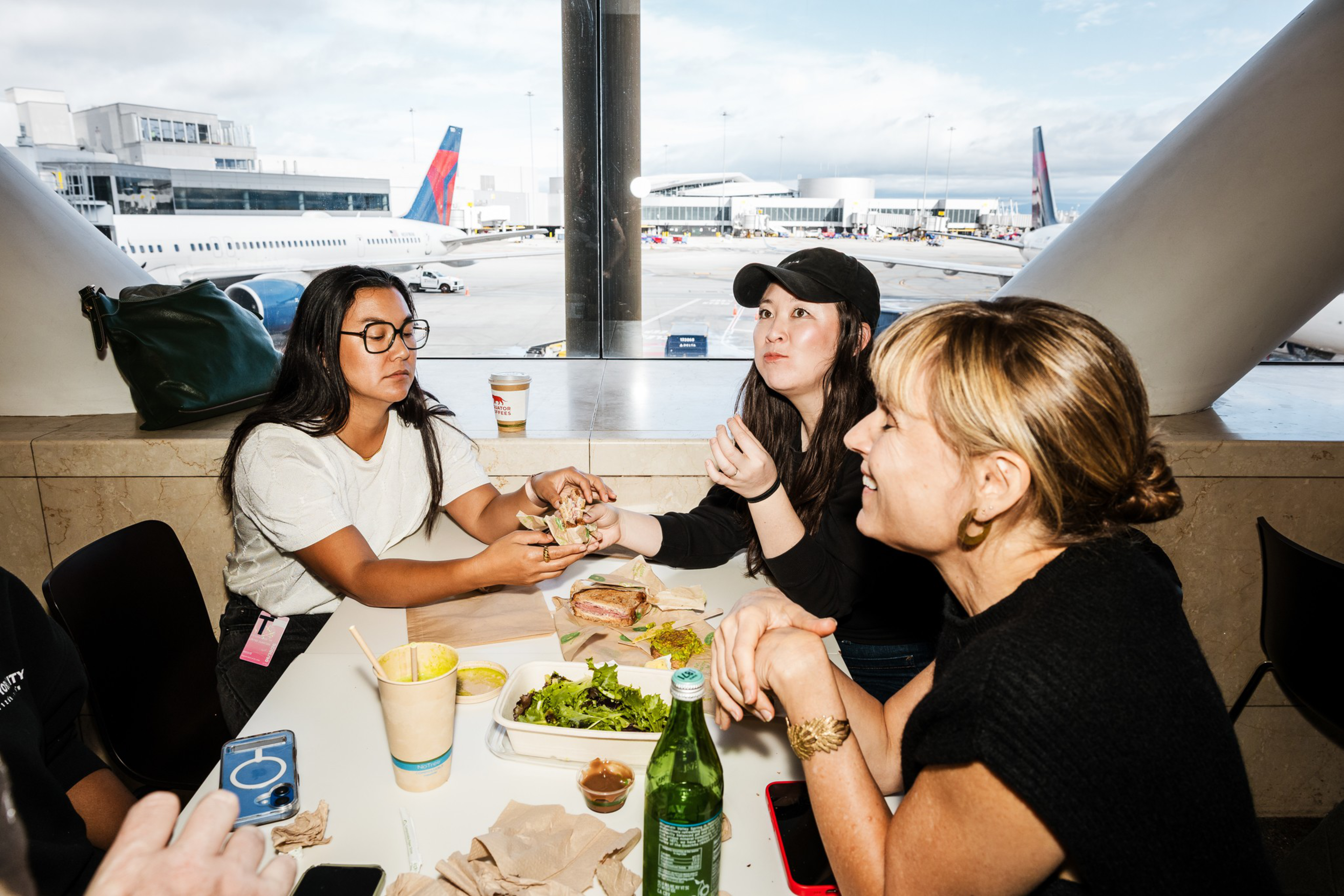 We ate at all 24 restaurants at SFO’s Terminal 1. Here are the best ...