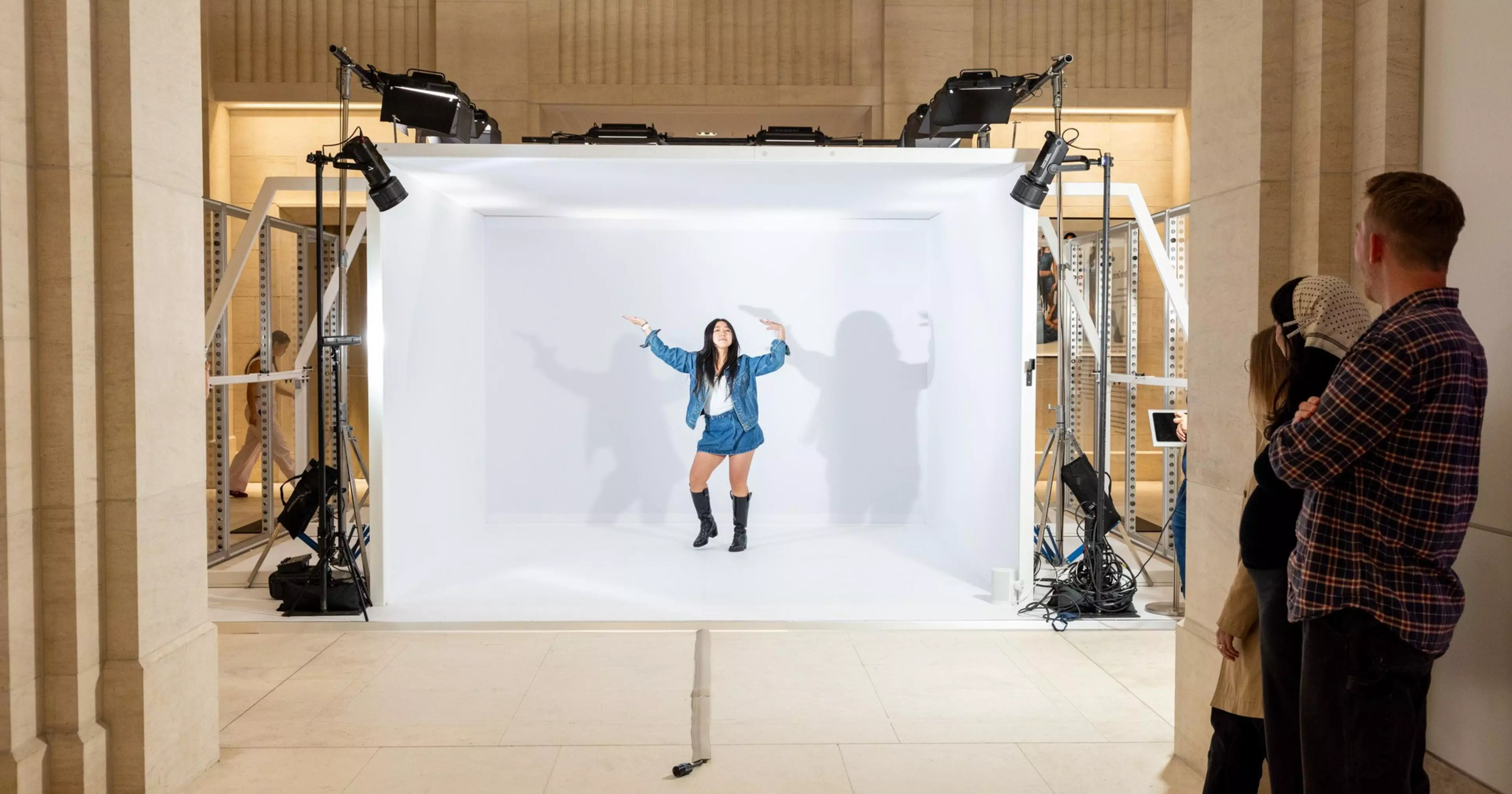 VOTE: Who’s got the best Gap moves? You decide