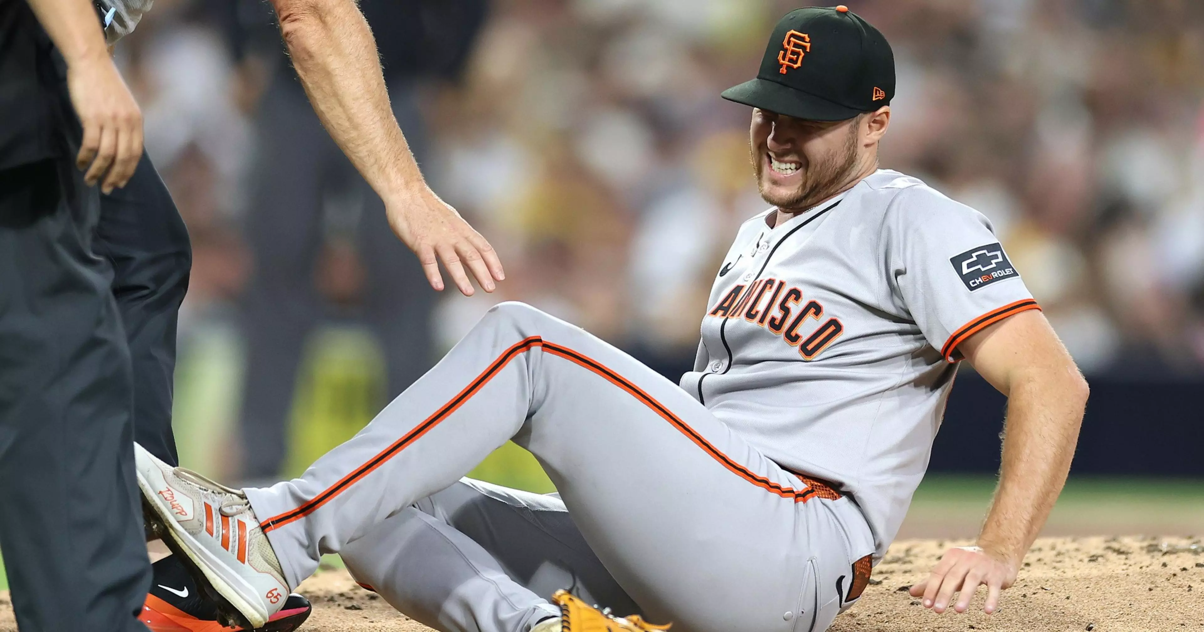 Landen Roupp’s scary knee injury leaves a depleted Giants rotation in ...