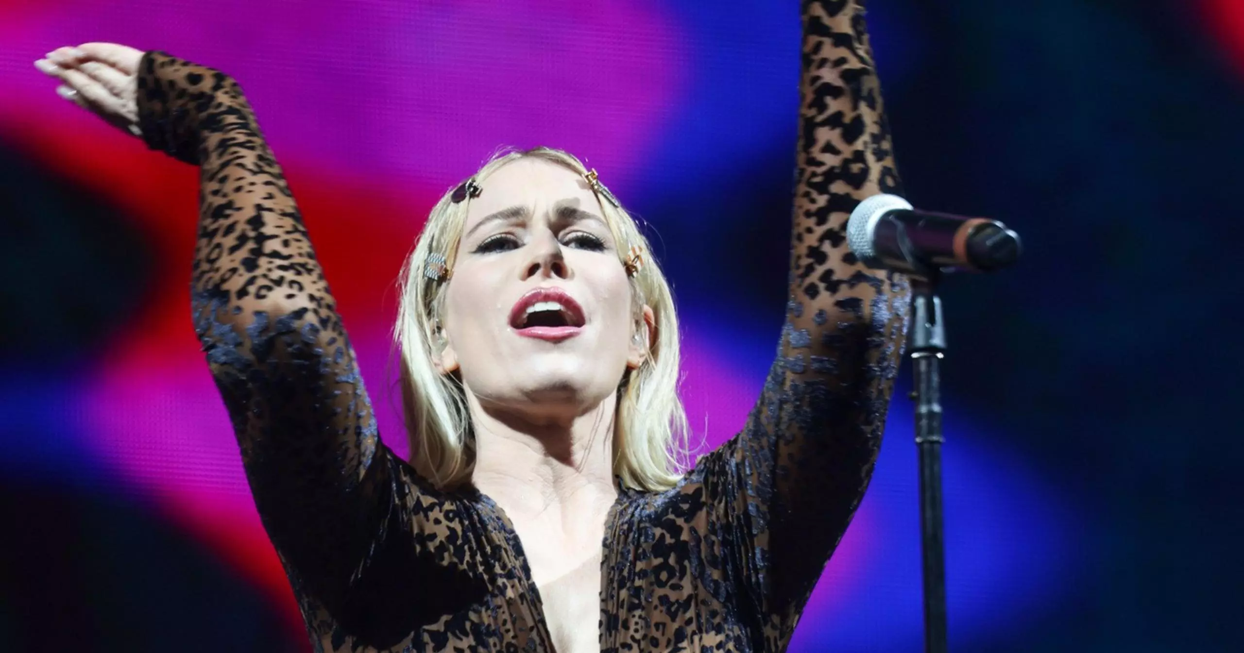 A 2000s pop star delivers Y2K bangers in surprise set at Portola Festival