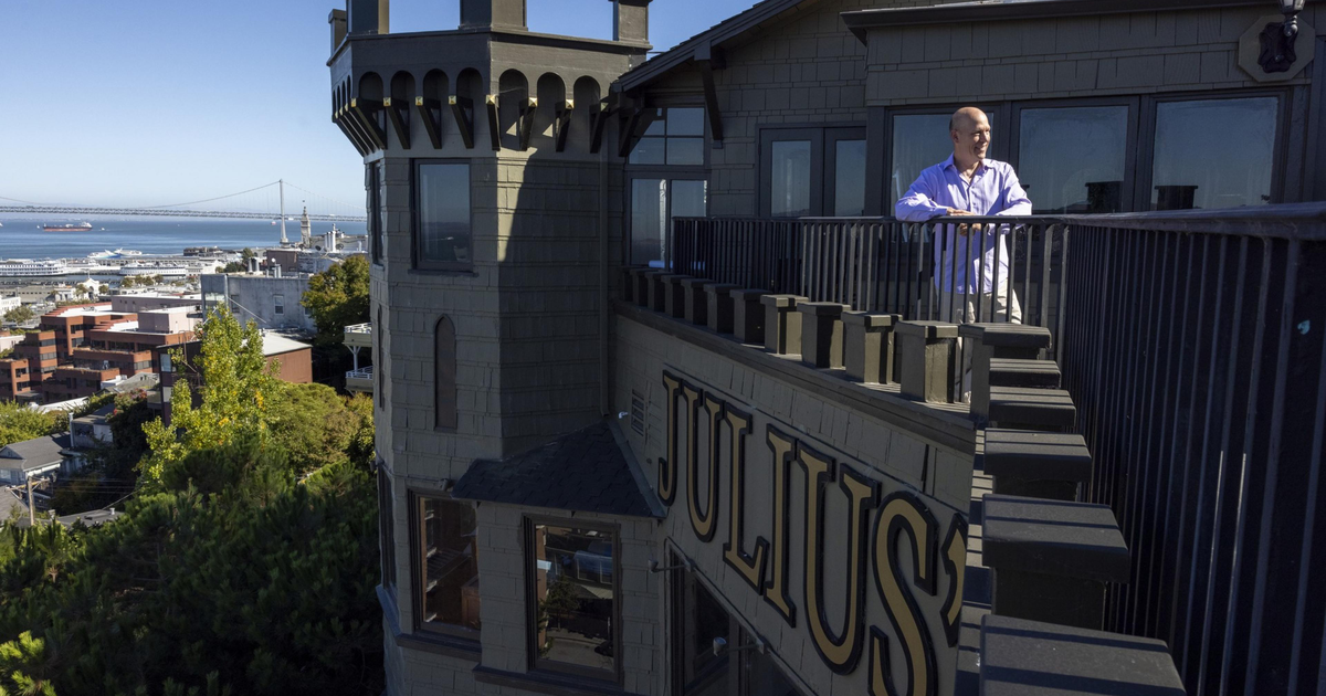 Wanted: Head chef for legendary Telegraph Hill restaurant. Must love ...