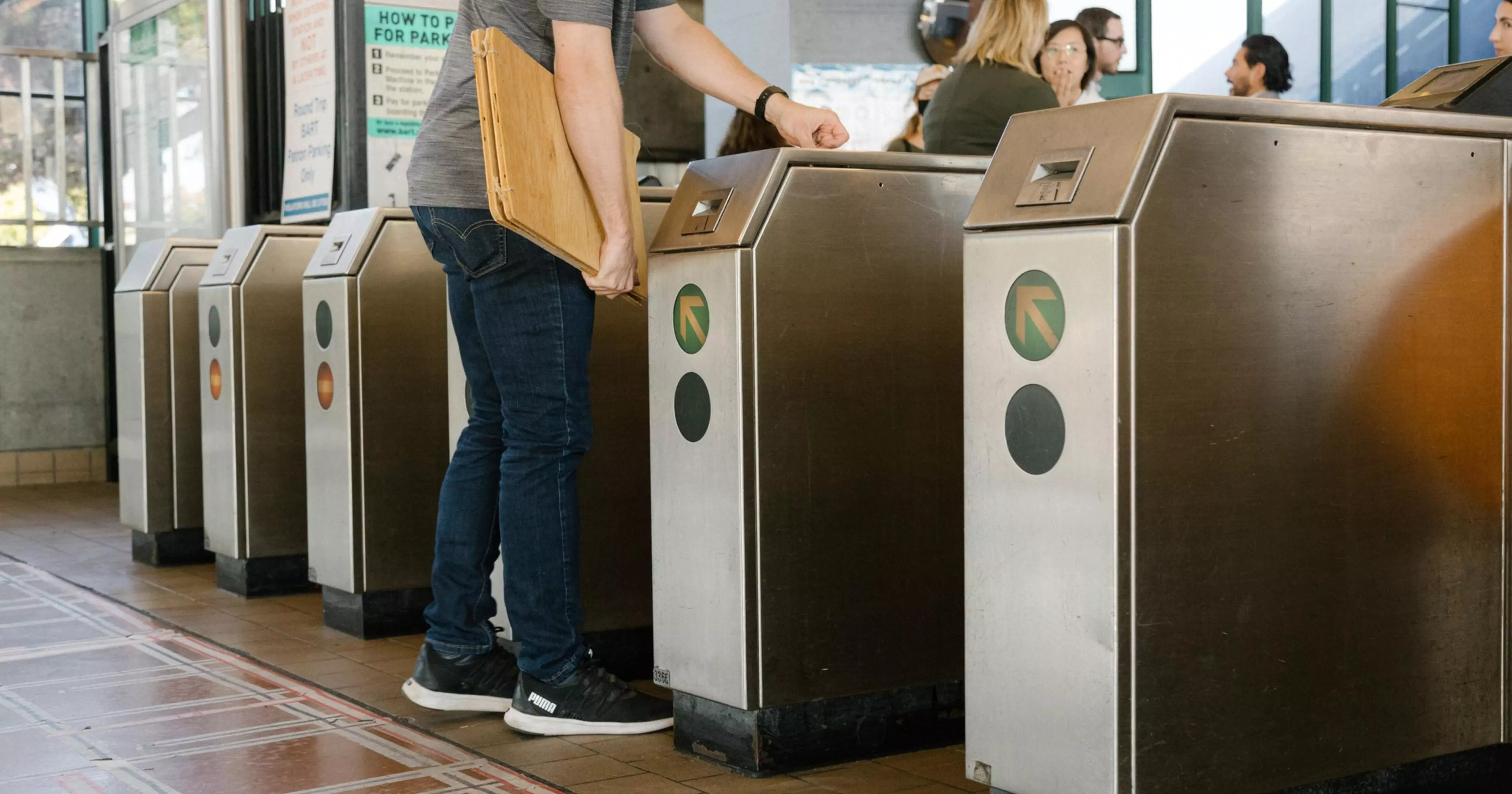 BART cops stopped a fare evader. Turns out he is a murder suspect