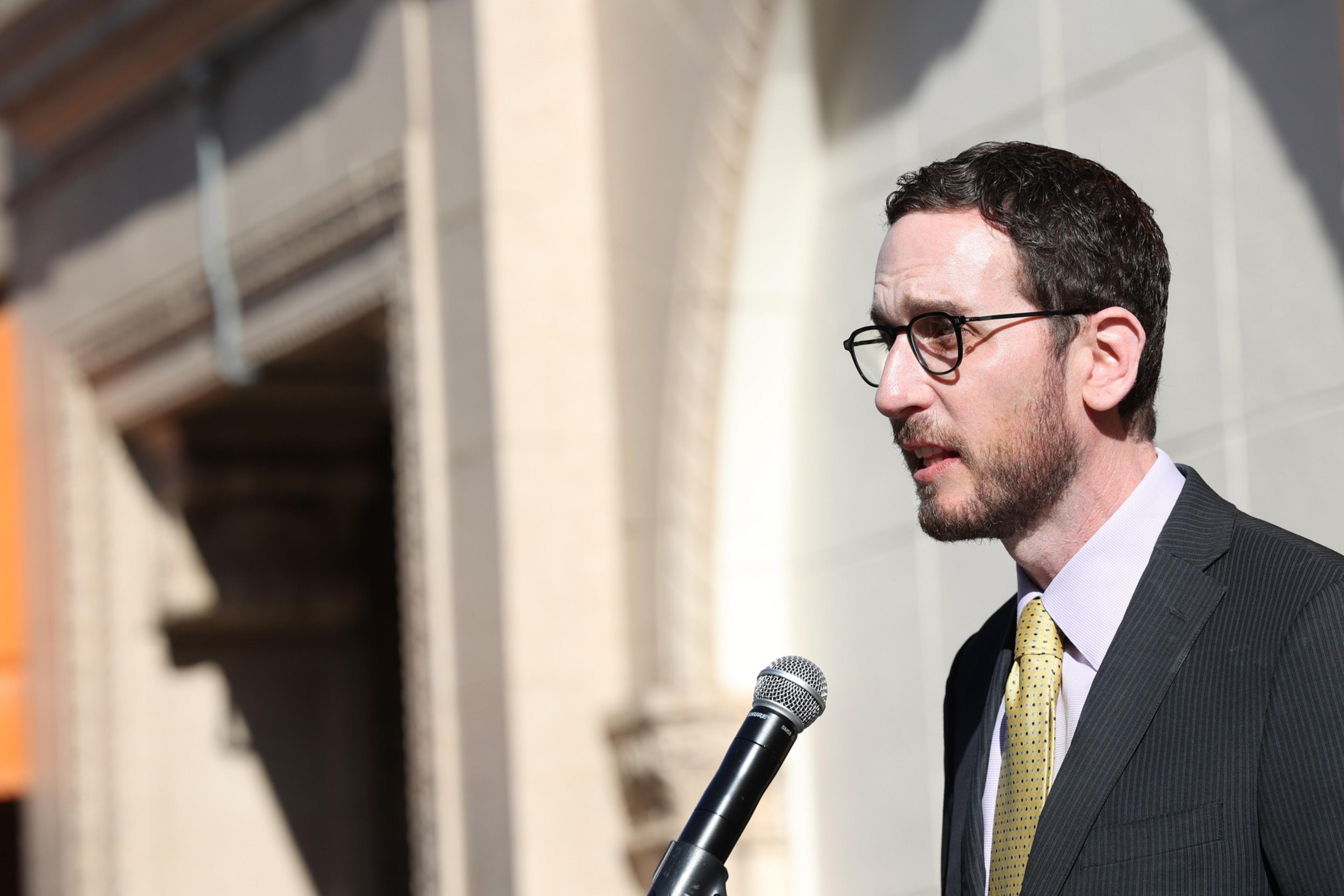 Inside Scott Wiener’s cringeworthy closed-door meeting with the cops