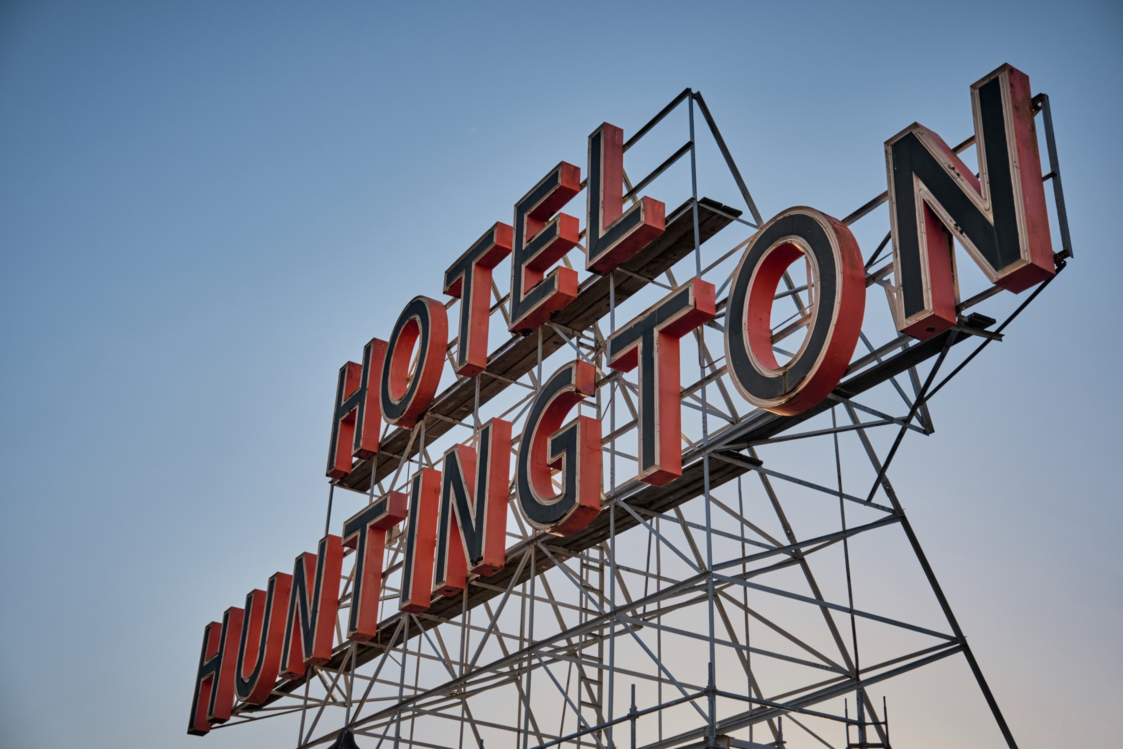 Nob Hill’s Huntington Hotel finally set to return in 2026