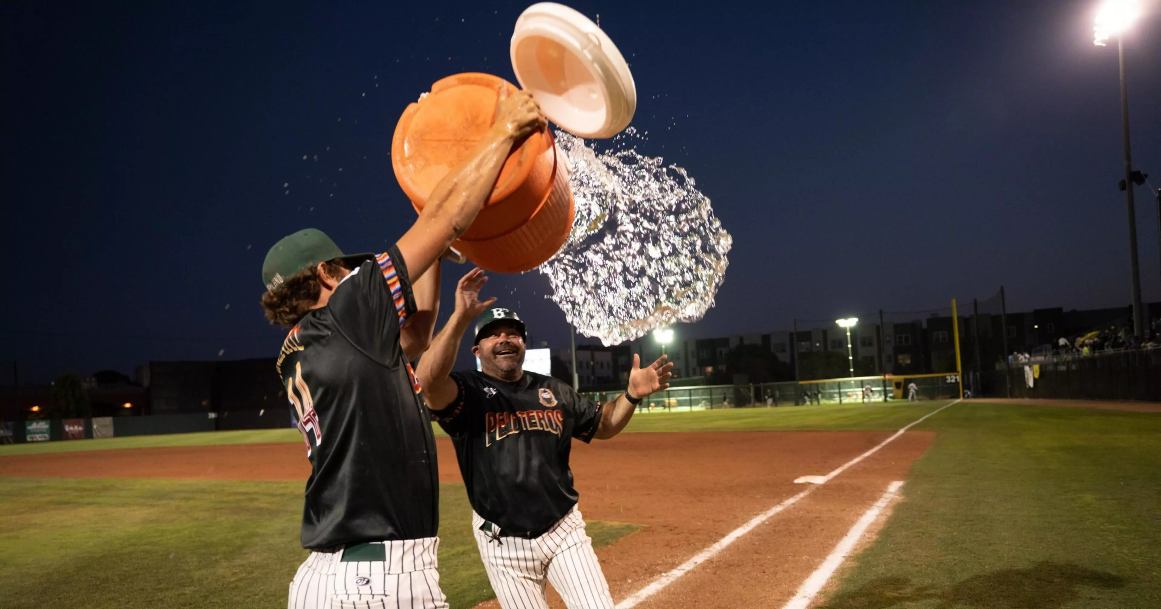 Ballers bring Oakland its first baseball title since 1989