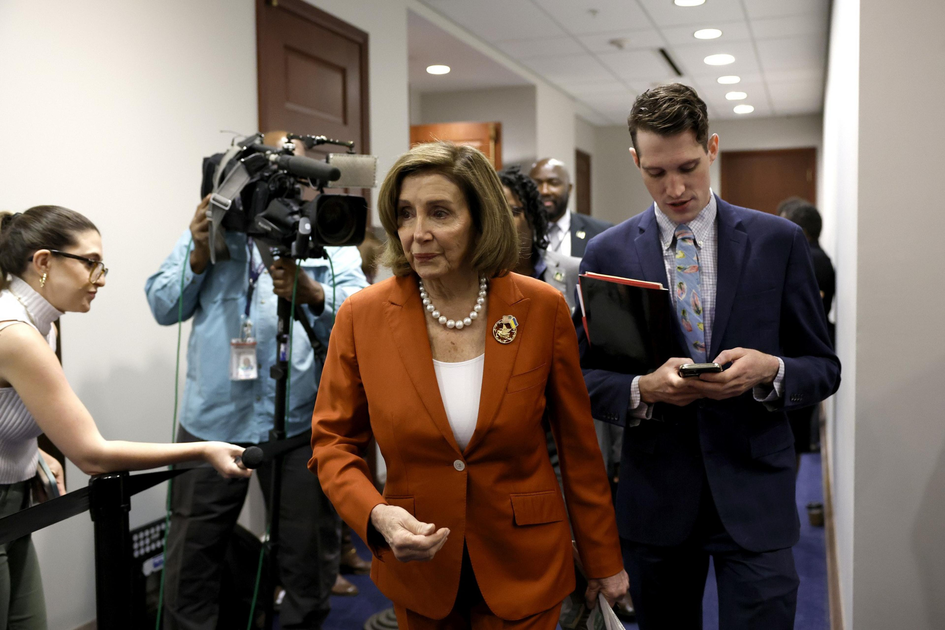 Nancy Pelosi wants Cruise and Waymo to turn over safety data