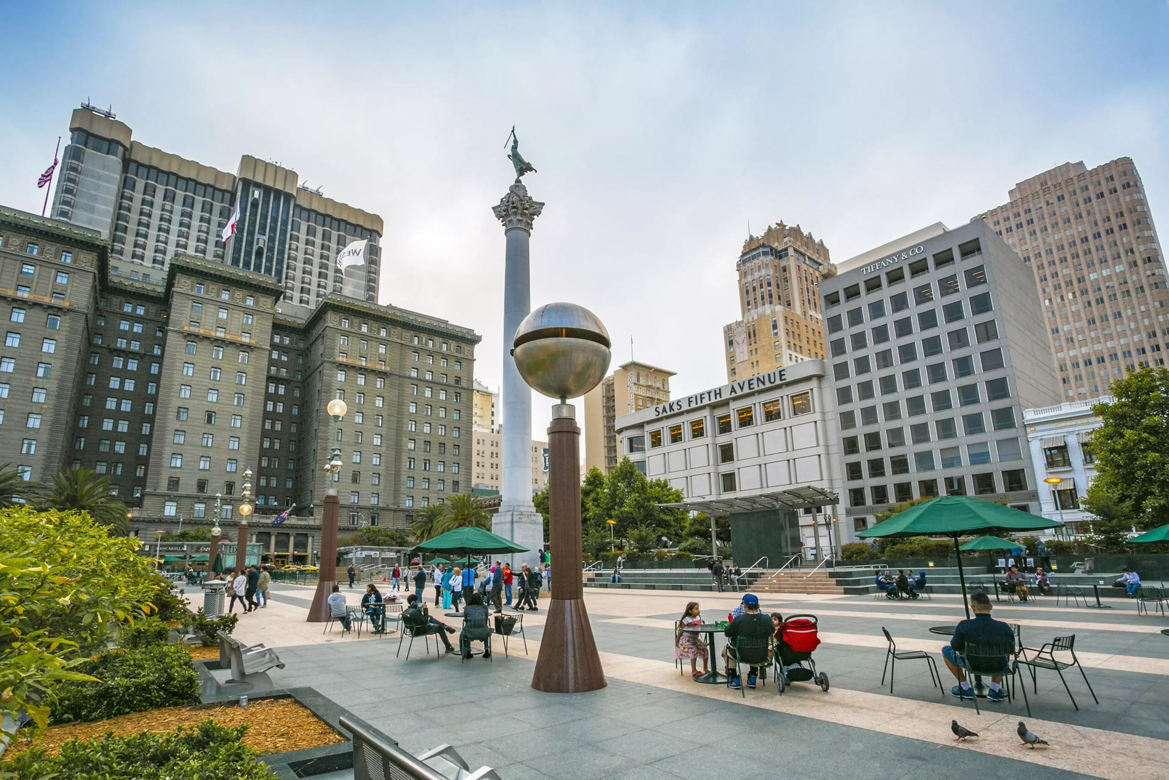 San Francisco’s Union Square shopping area has lost 17 retailers since 2020