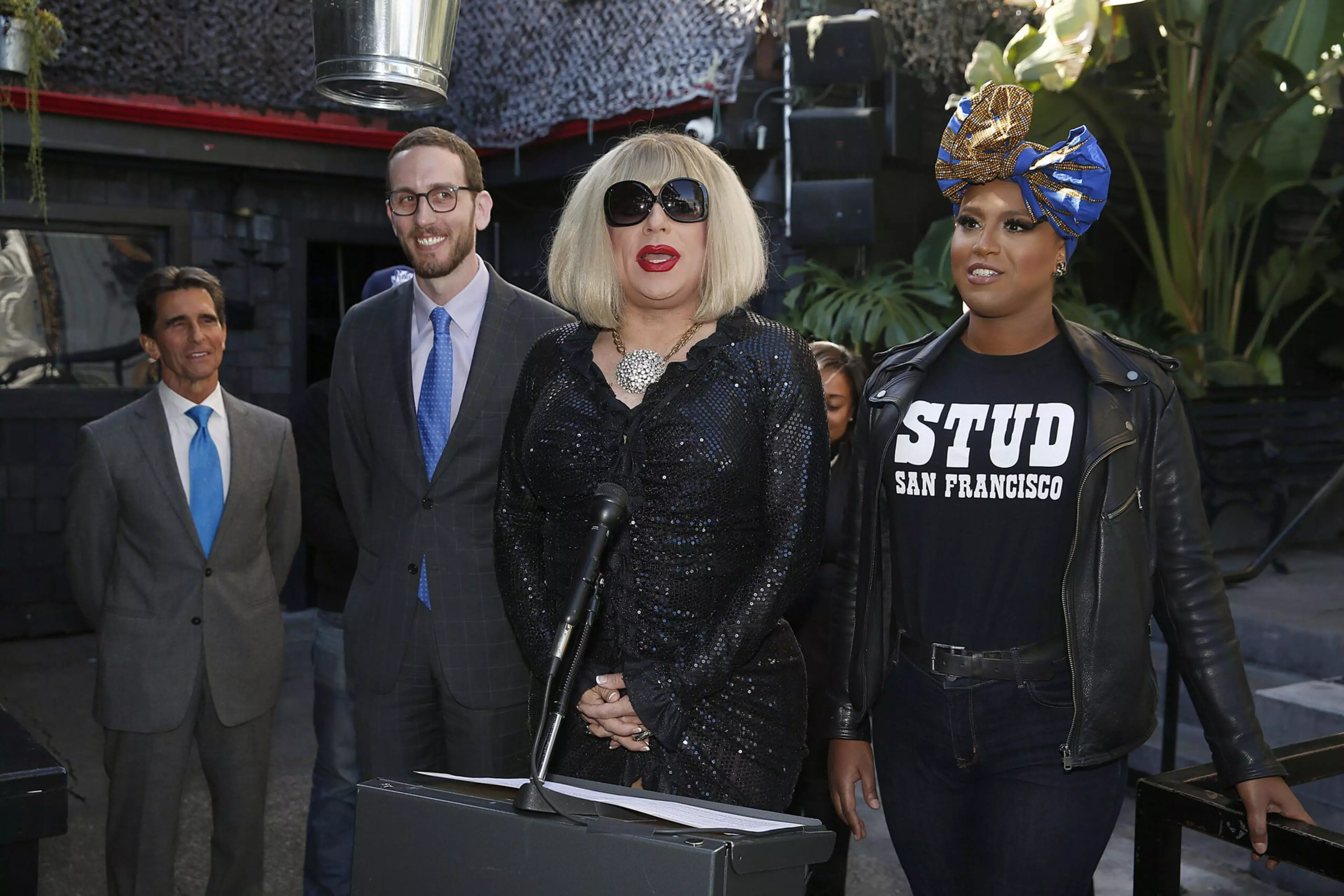 Drag legend Heklina to be honored at massive SF memorial