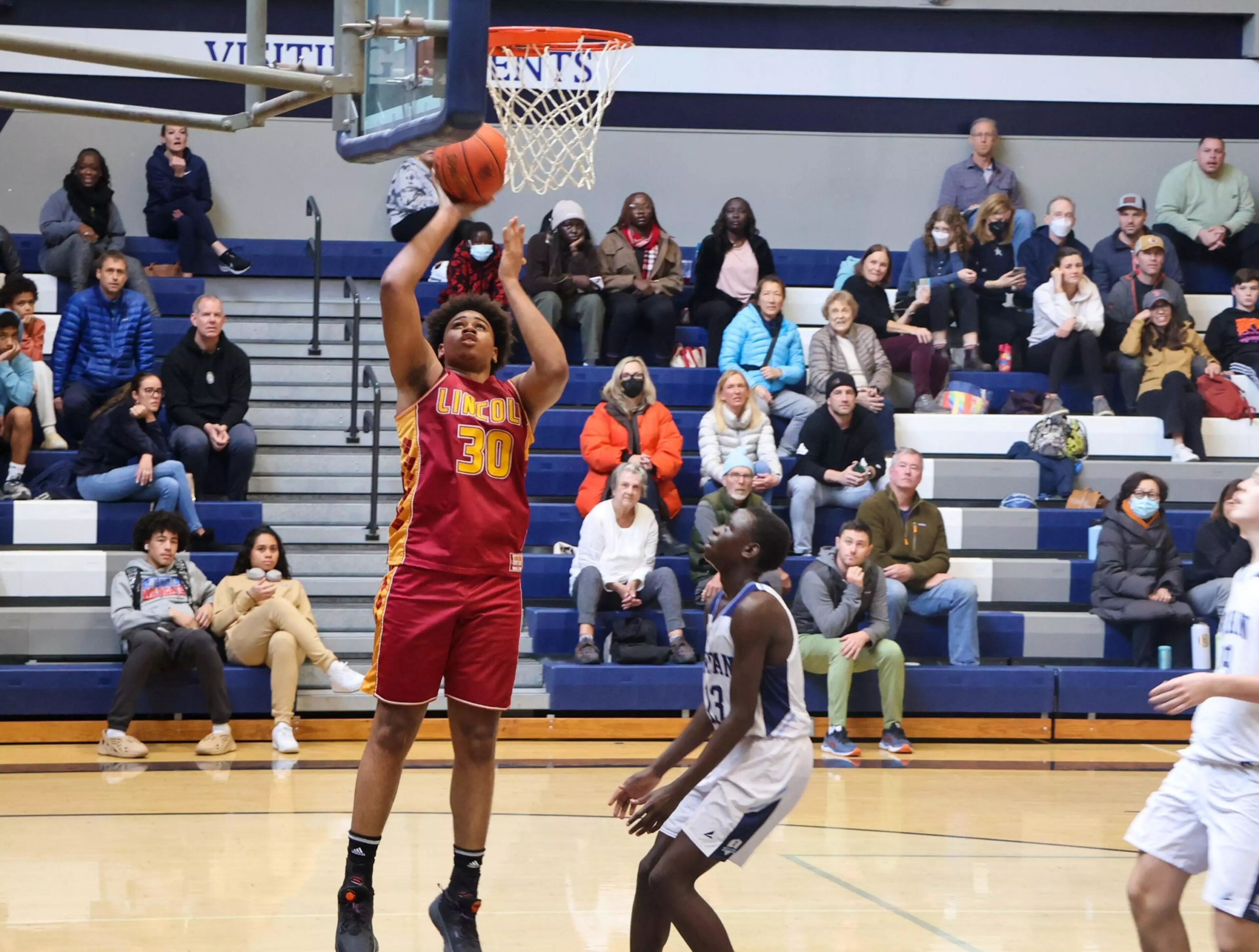 Riordan transfer scores 28 in Lincoln debut