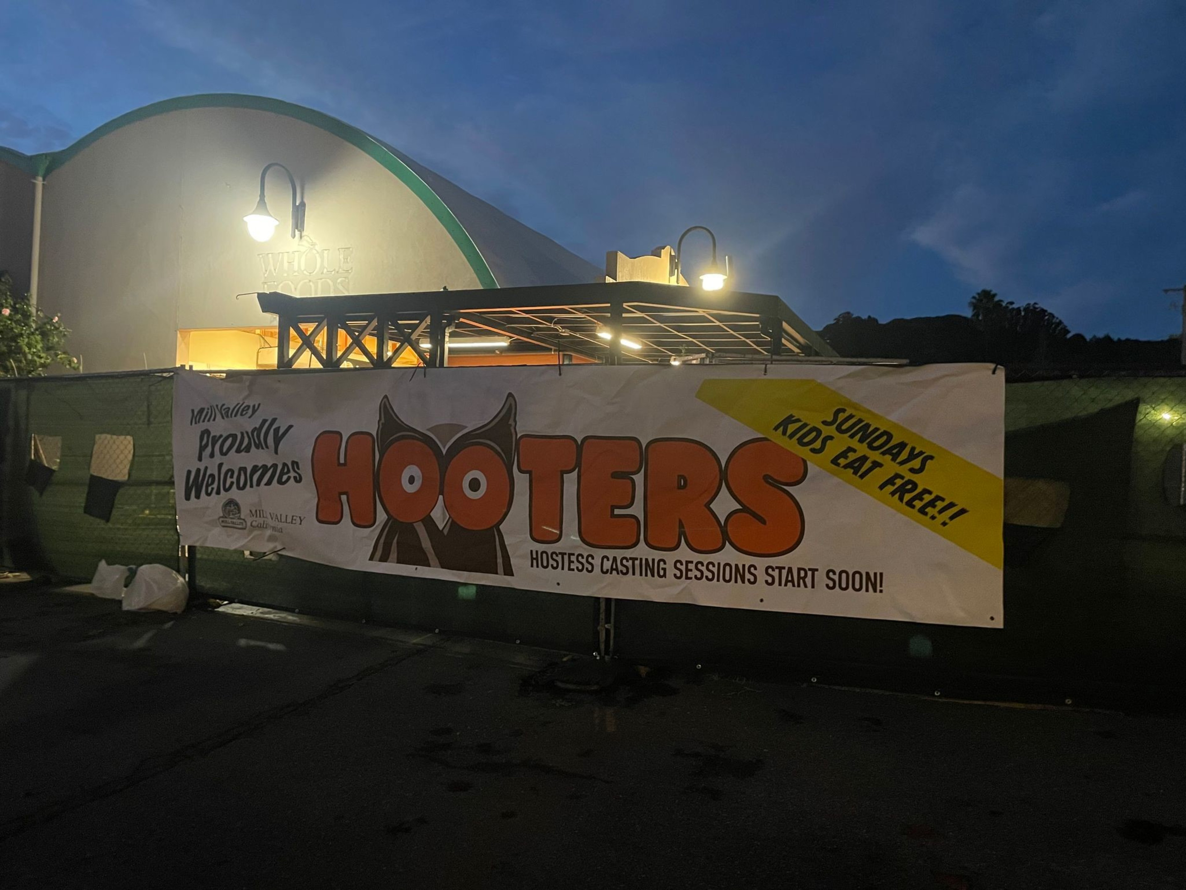 Hoo-dunnit: Is Hooters really coming soon to Mill Valley?