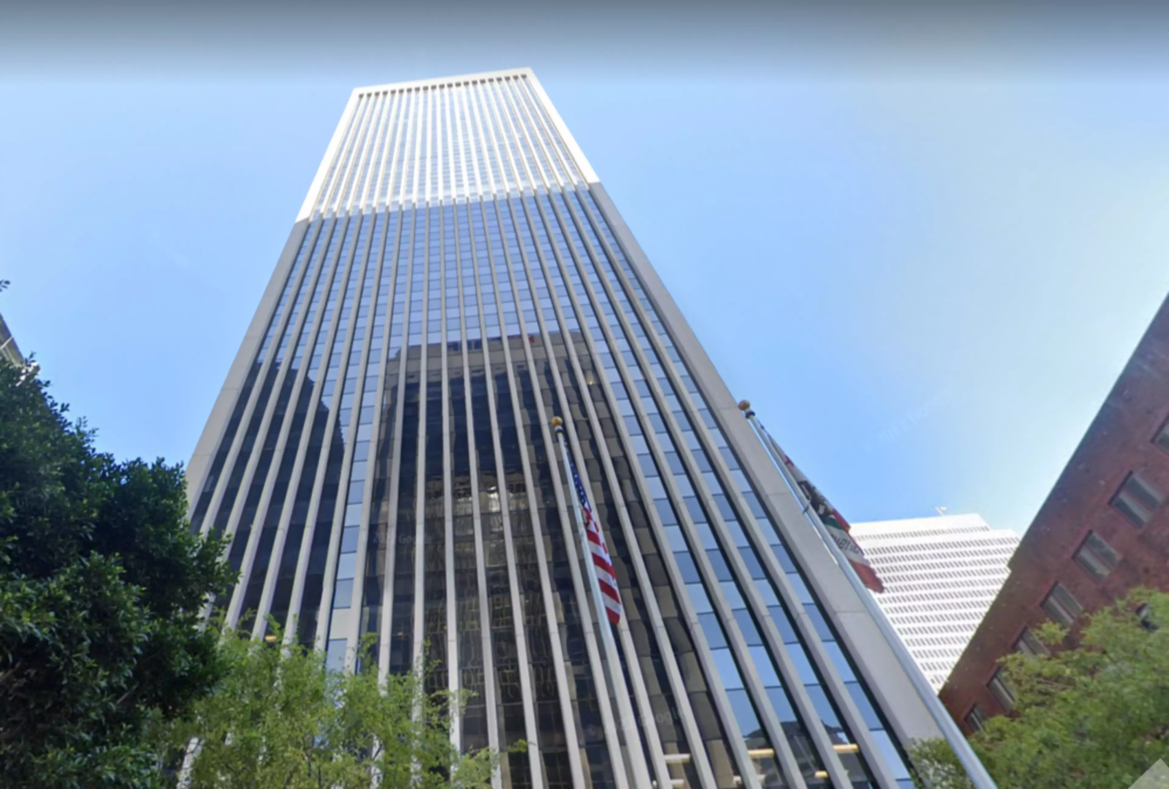 Glass falling from another downtown San Francisco high-rise as storms ...
